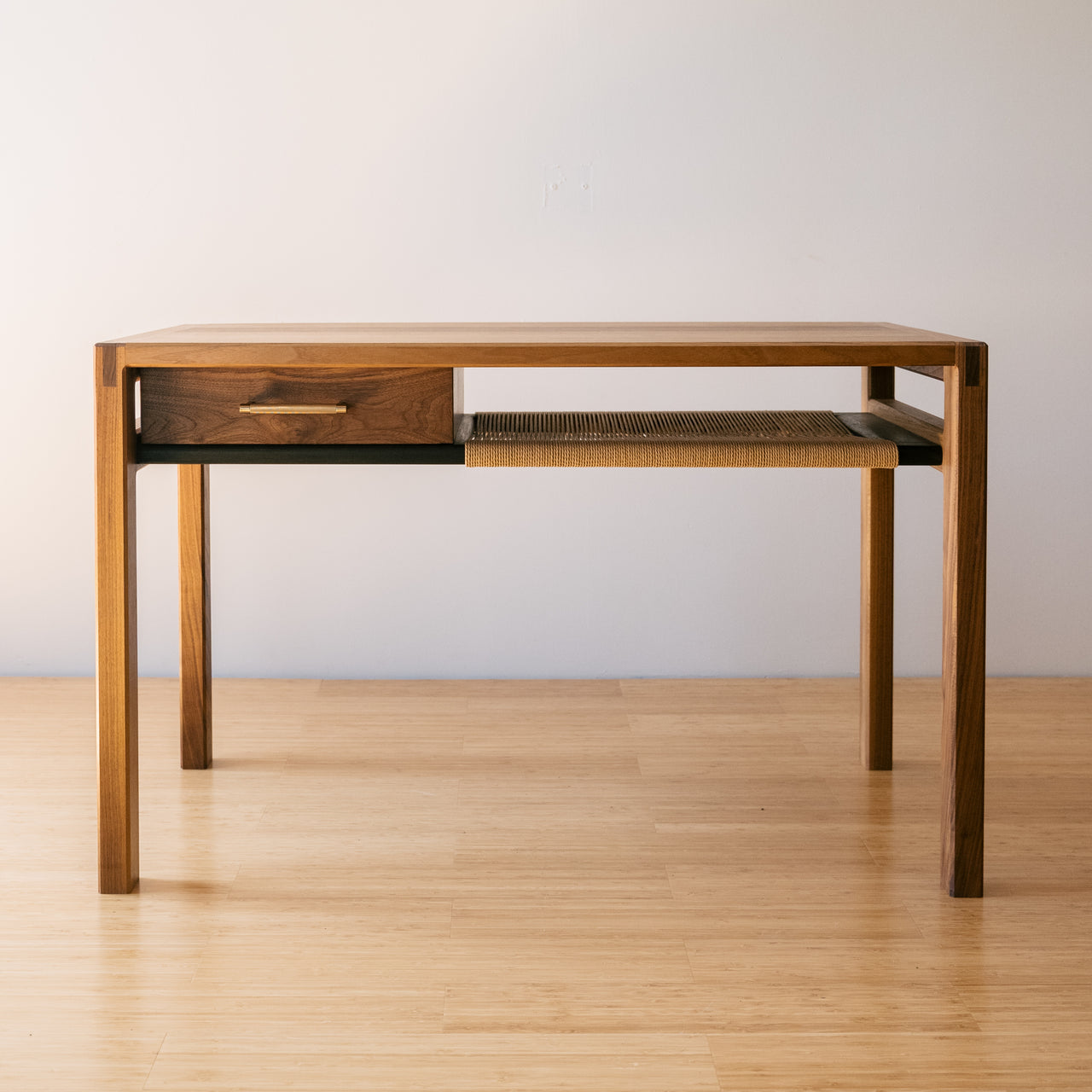 KAMEHANA Desk – JOHI