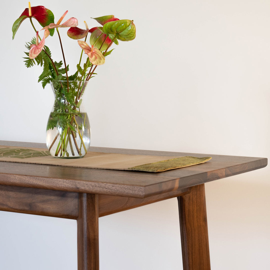 Custom Dining Table Crafted With Solid Wood – JOHI